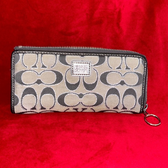 Coach | Bags | Coach Poppy Wallet | Poshmark